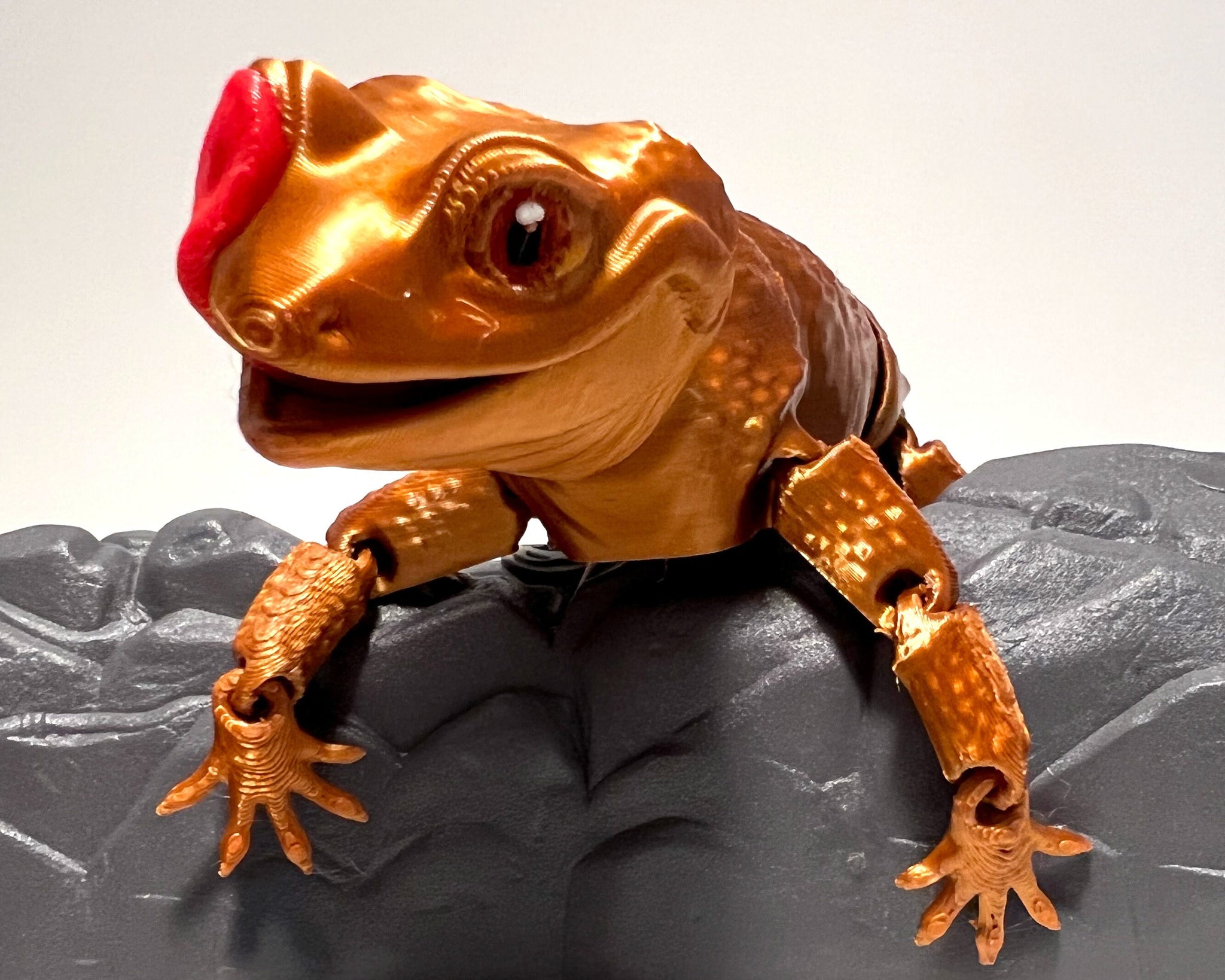 Leopard Gecko Licking Eye - Articulated 3D Printed Flexi Fidget Toy Li ...
